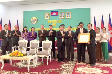 ប្រកាសមុខតំណែងលោក គាត រង្សី ប្រធានមន្ទីរបរិស្ថានរាជធានី ជំនួសលោក ឈឺន សុធន