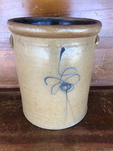 5 Gallon Bee Sting Crock