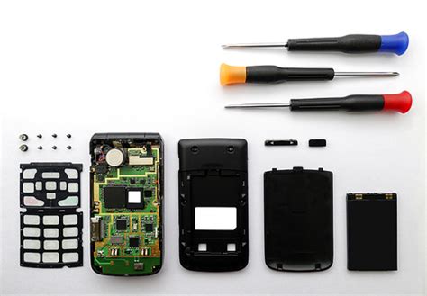 유토이미지 휴대폰 수리 스마트폰 분해