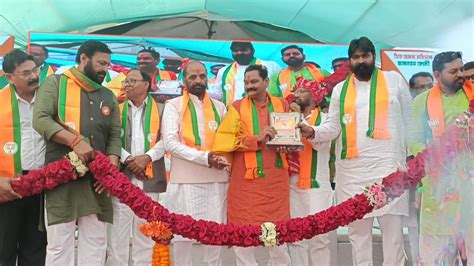 In Yavatmal Dispute Within Bjp Minister Ashok Uike And Former Mla Madan