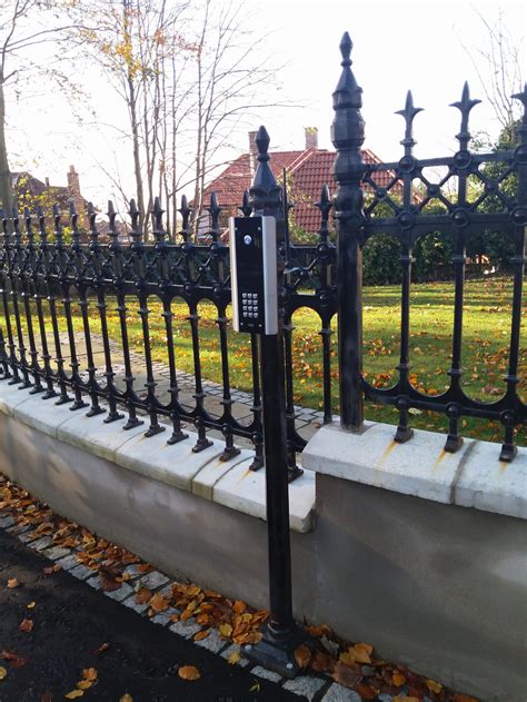Intercom Or Access Posts Golden Gates