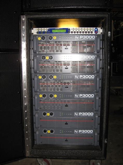 Used X Array By Electro Voice Item 12790