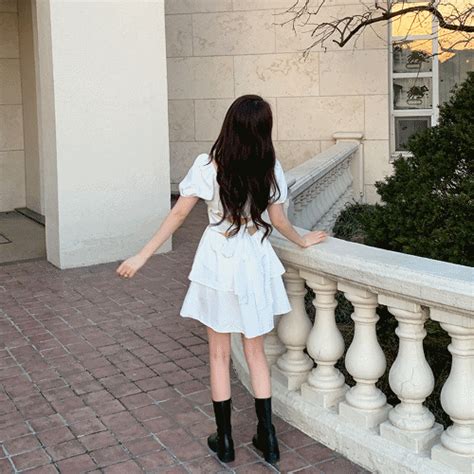 멜러리 스모크 오프숄더 뒷 리본 트임 캉캉 미니 원피스 에이블리