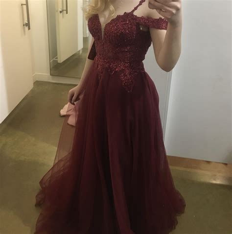 Dresses Pictures Scrolller Nsfw