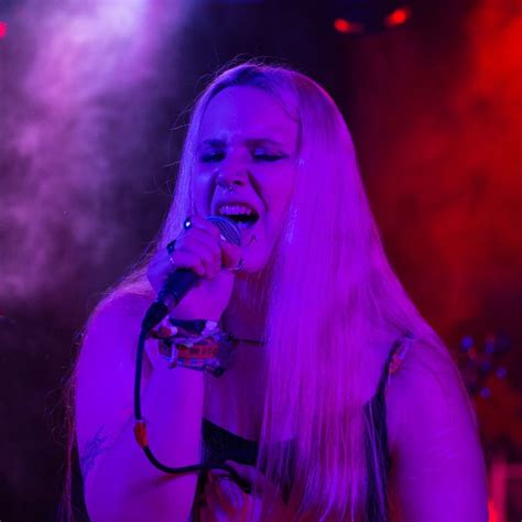 Larissa Sveá Groß Encyclopaedia Metallum The Metal Archives