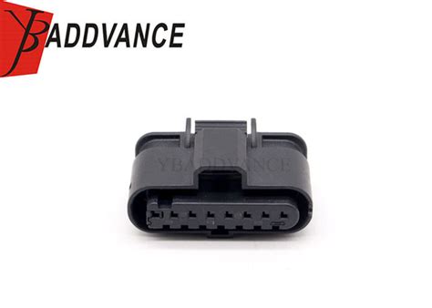 8 Pin Amp Te Pbt Gf30 Female Connector With Terminals For Automotive