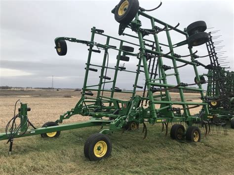 2022 John Deere 2430 Chisel Plows Machinefinder