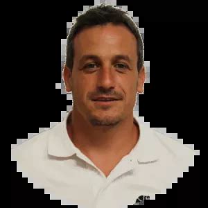 Rémi Giuitta Basketball coach Whois xwhos