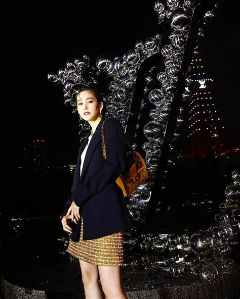 桐谷美玲さんのインスタグラム写真 桐谷美玲instagram「lv × Kusama Promotion Project Tokyo