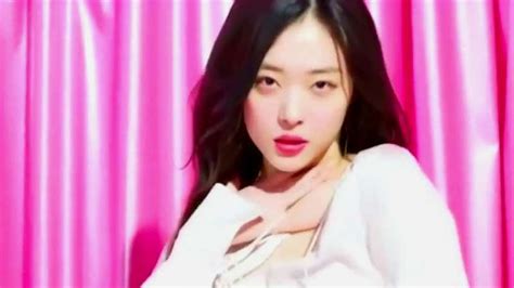 韩国女星雪莉自杀 有猜测或与近日走光事件有关娱乐明星娱乐好看视频