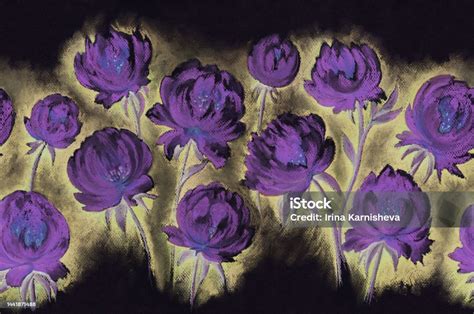 녹색 줄무늬 배경에 보라색과 녹색 꽃이 있는 축제 매끄러운 꽃 테두리 밝은 다채로운 파스텔 그림 질감 패턴 템플릿 섬유 벽지 인쇄 판지 세라믹 타일 0명에 대한 스톡 벡터