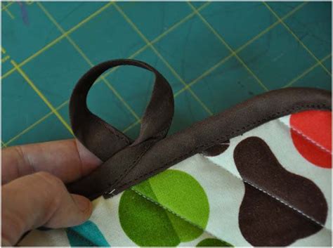 Ting Diy Hot Pads Hot Pads Tutorial Hot Pads Diy Sewing Projects