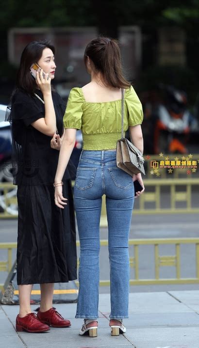 精品街拍美女图片 街拍论坛网站街拍紧身牛仔裤街拍热裤街拍超短裙街拍丝袜美腿街拍美臀翘臀街拍大胸大波 第7页