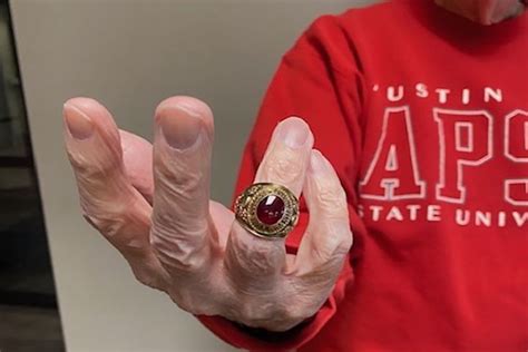 Lost Austin Peay State University Class Ring Comes Home After 45 Years