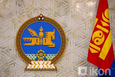 “Давхар дээл“ тэй холбоотой Үндсэн хуулийн өөрчлөлтийг өргөн барилаа