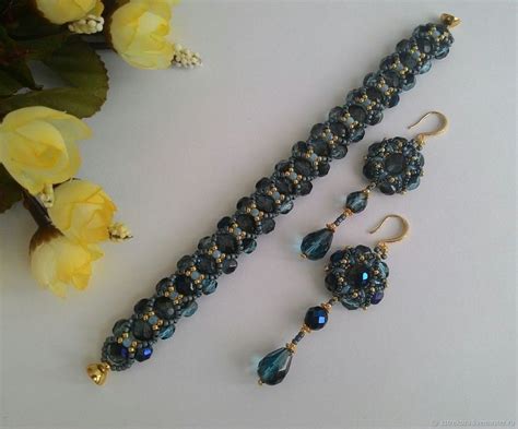 Комплект из хрустальных бусин Аквамарин в интернет магазине на Ярмарке Мастеров Калининград