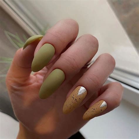 ногти маникюр маникюрныйинстаграм макияж ногтидизайн ногти2020 эстетика Aesthetic