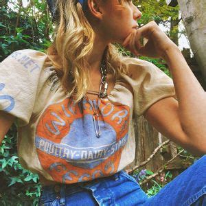 Hot Sexy Nathalie Donutbutts Bikini Pics