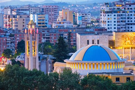 Tirana 48 horas en la capital más desconocida de Europa Traveler