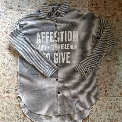 เสื้อเชิ้ตลายทางสไตล์เกาหลี สีเทาsize Xl Shopee Thailand