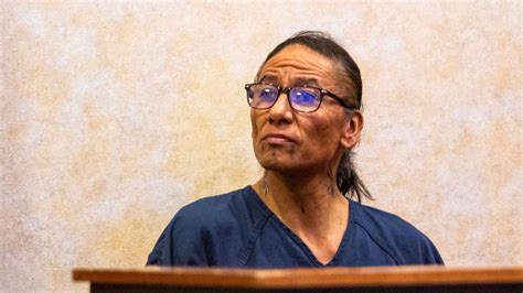 Nathan Lee Achtervolgt Zijn Paard 2024