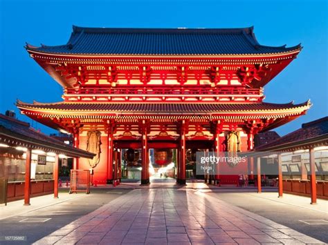 Asakusa Kannon Temple Santana Prima Tour