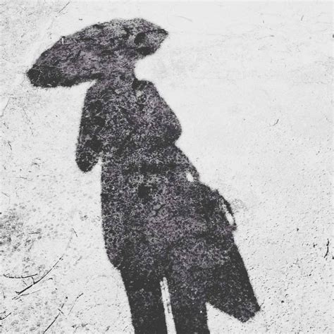 30 Incredible IPhone Photos Of Mysterious Intriguing Shadows