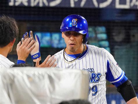 5回2死、左越えソロを放ったソトはナインに迎えられる（撮影・島崎忠彦） スポニチ Sponichi Annex 野球