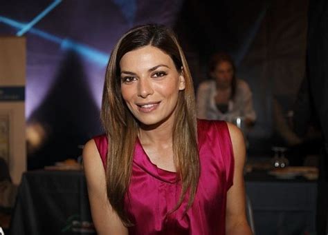 Un Posto Al Sole Il Nuovo Amore Dellattrice Claudia Ruffo è Roy Capasso