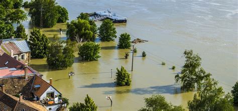 Groundwater Use Alters Earths Tilt Adds To Sea Level Rise