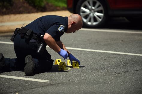 Arlington Police Officer Responding To Domestic Dispute Fatally Shoots