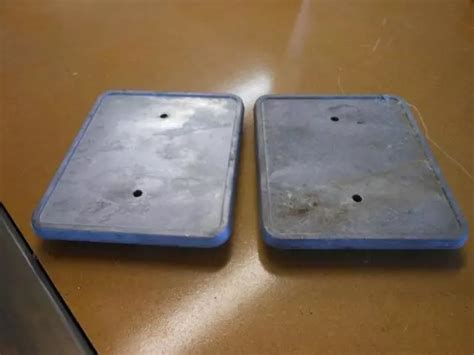 Nos Harley Davidson Shovelhead Saddlebag Trim Rail Badge Plates 90951