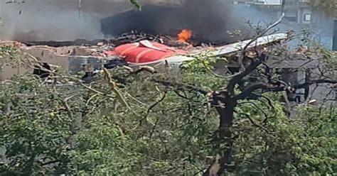 242명 탑승 에어인디아 여객기 인도서 이륙 직후 추락 242명 탑승 에어인디아 여객기 인도서 이륙 직후 추락