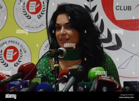Pakistanische Meera Fotos Und Bildmaterial In Hoher Auflösung Alamy