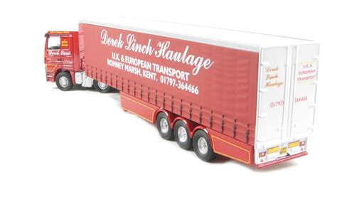 Corgi Cc18207 Mercedes Actros C S Derek Linch