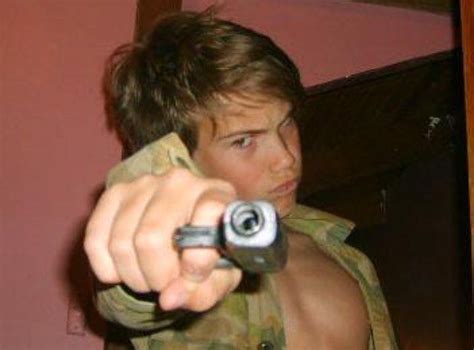 I Propose This As The New Delet This Meme Scrolller