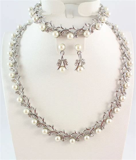 Free Shipping Classic Imitation Pearl Necklace Set Silver Plated Clear