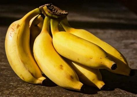 A Grade Ney Poovan Banana At ₹ 60 Kg In Tirupattur Id 2851360585655