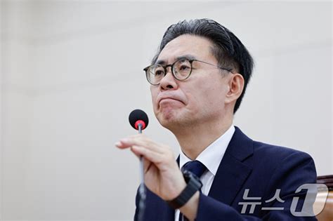 강민수 국세청장 노태우 Sk비자금에 과세 건인지 검토하겠다
