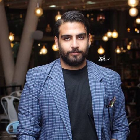 تیوال حسین ولی‌زاده