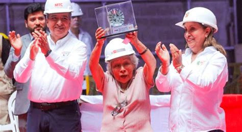 “la Mujer Se Empodera Cuando Le Gusta Su Trabajo” Asegura Ingeniera Delia Tasaico Revista