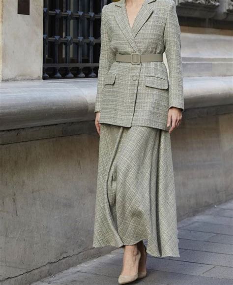 شیک ترین مدل های کت و دامن دخترانه مجلسی برای استایلی خیره کننده