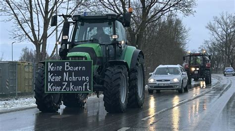 Proteste der Landwirtschaft Landwirte protestieren gegen Pläne der Bundesregierung zum