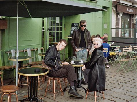 On “electric Like An Eel” The Serfs Offer To Rock And Rule The