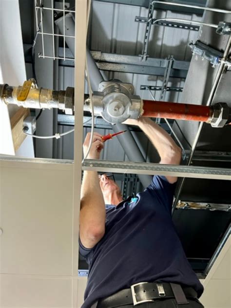 Plumbing And Heating Defluo