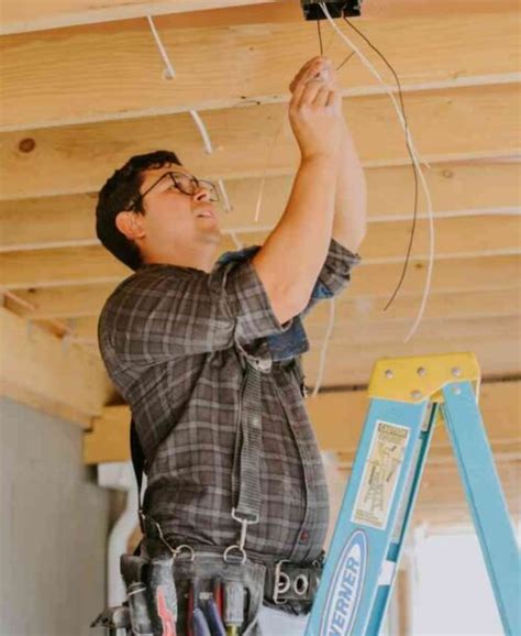 Emergency Electrician Near Me London On Call Now