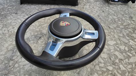 Спортен волан с бег Airbag и пера Porsche Panamera 4s Порше Панамера гр