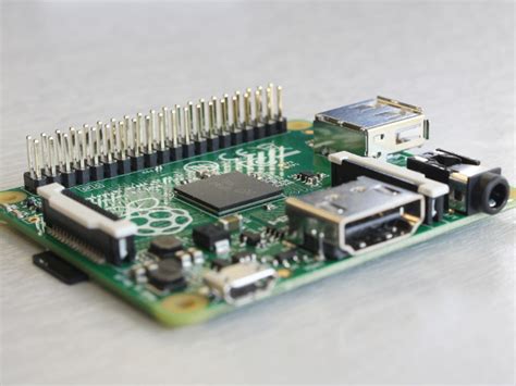 Raspberry Pi Mod Le A Plus Petit Et Moins Cher Encore