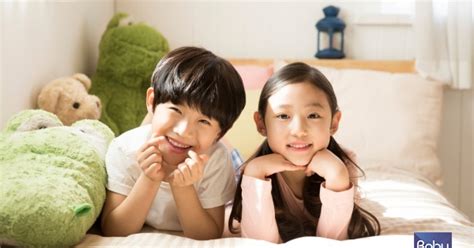 ﻿생기발랄한 큰 아이 소심하지만 논리적인 작은 아이