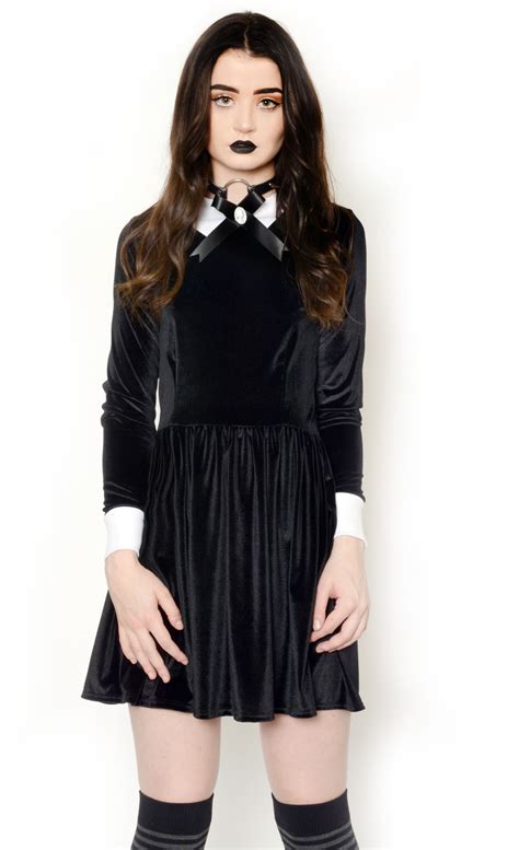 9 Wednesday Addams Dresses She Likes Fashion